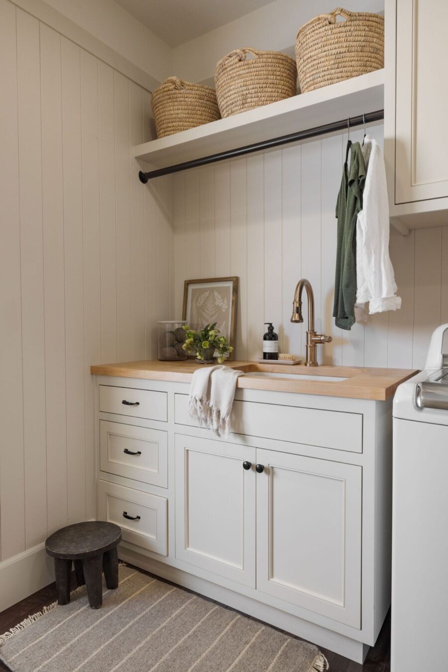 Laundry Room Paint Color Ideas You’ll Never Get Tired Of